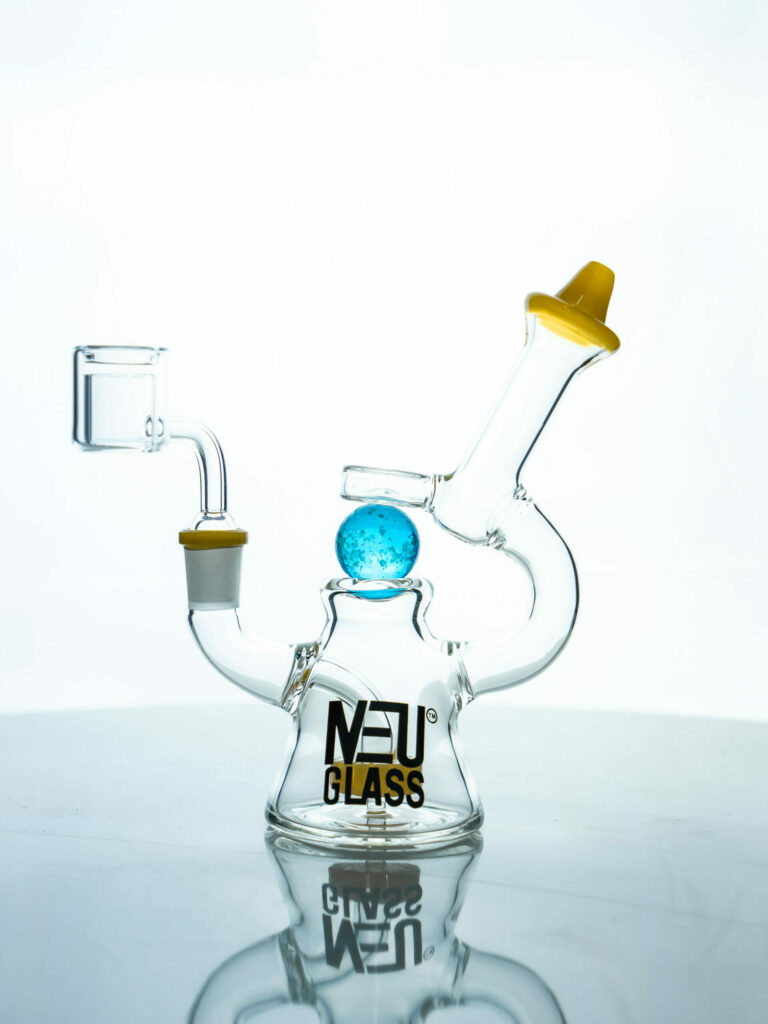 NEU Covert Vape Battery 320mAH – The Odyssey Group